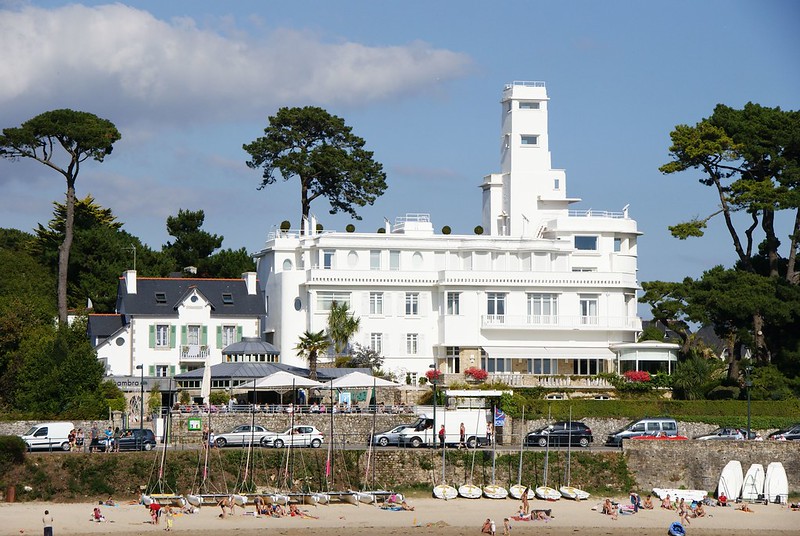 Finistère Sud : 12 lieux insolites à découvrir! - Camping Les Saules