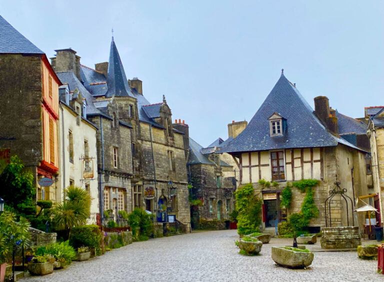 The most beautiful villages of Brittany | Les Saules